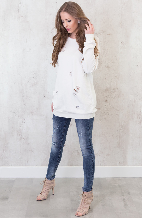 Raw Damaged Sweater White | Fashion Musthaves