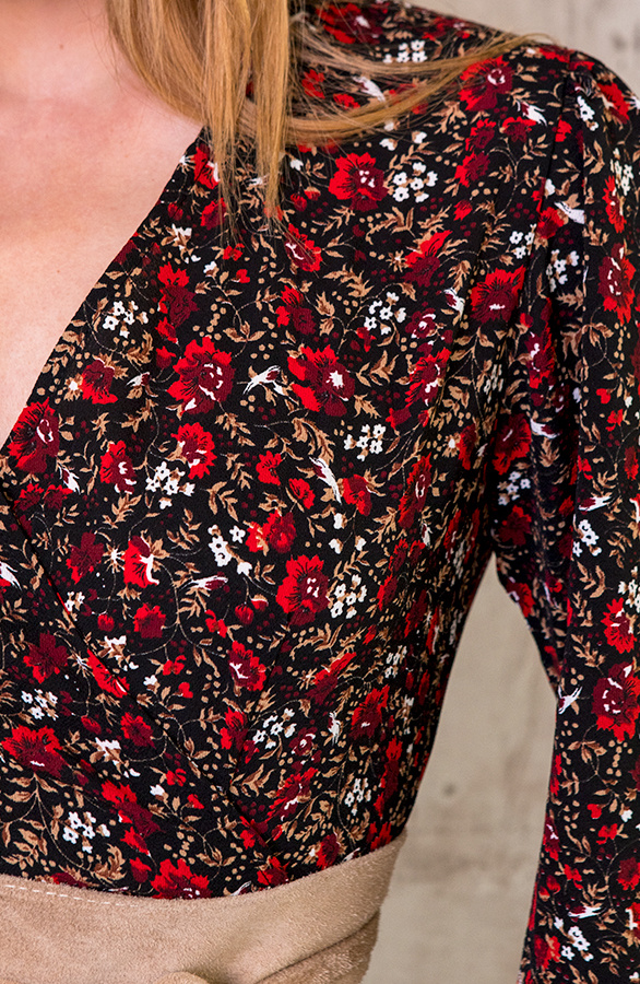 Overslag Jurk Wild Flower Rood | fashionmusthaves.nl