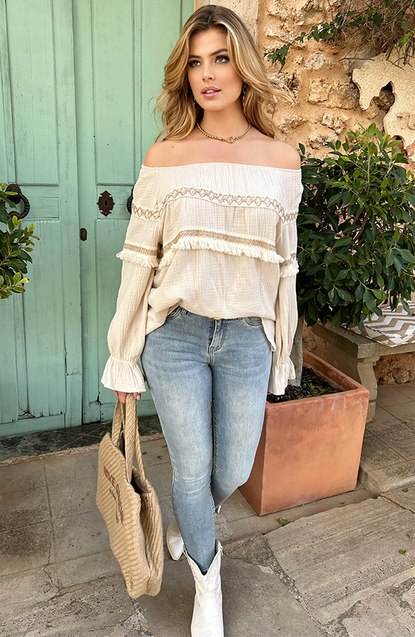 Oversized Off Shoulder Boho Blouse Beige | Fashionmusthaves.nl