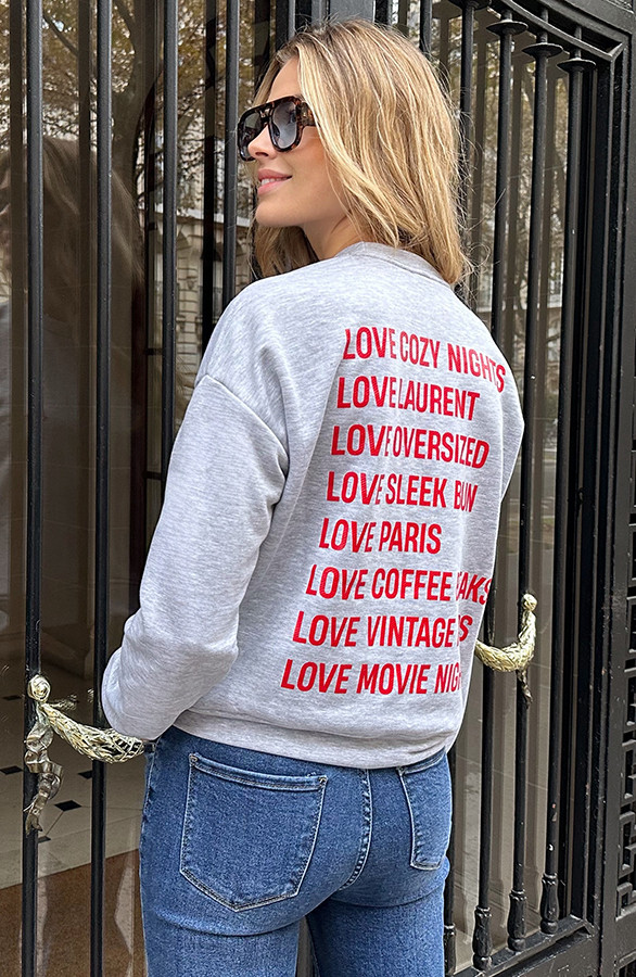 All The Things I Love Sweater Grey | Fashionmusthaves.nl